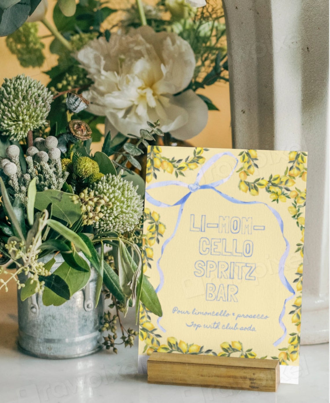 Cute "li-mom-cello Spritz Bar" Sign & Drinks Labels Limoncello Bar ...