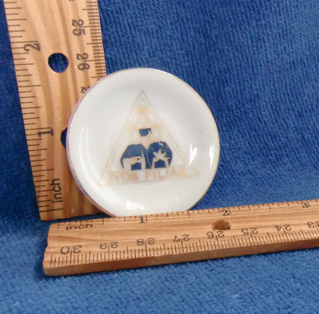 Vintage OK Miniature Saucer IYOB FILIAE Jacob's Daughters 1.5 White ...