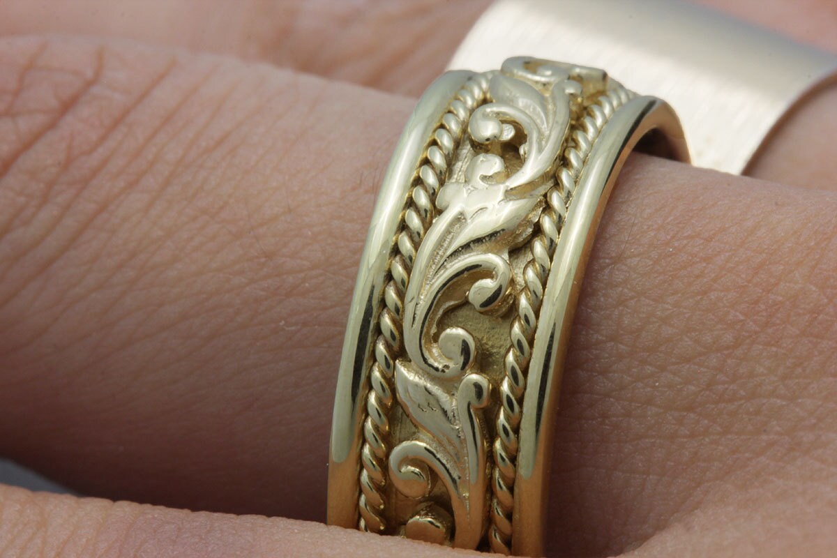 9mm Designer Solid Yellow Gold Hand Crafted Paisley Design | Etsy