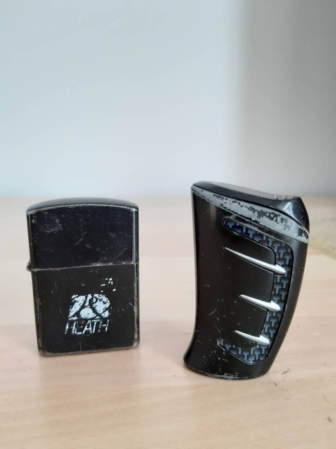 Set of 2 Vintage Lighters Lighter Marlboro Benzine - Etsy New Zealand