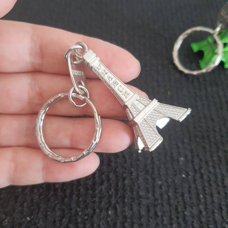 Vintage Eiffel Tower Keychain Miniature Paris France Souvenir - Etsy