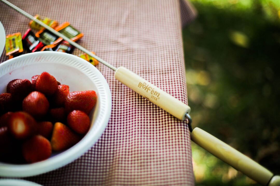 Roasting Stick: Hot Dog Roaster, Biscuit Roasting Stick, Marshmallow ...