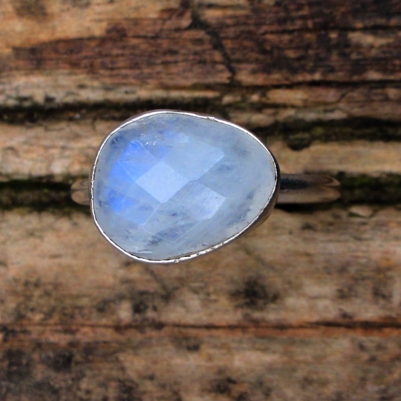 Large Moonstone Ring - Etsy