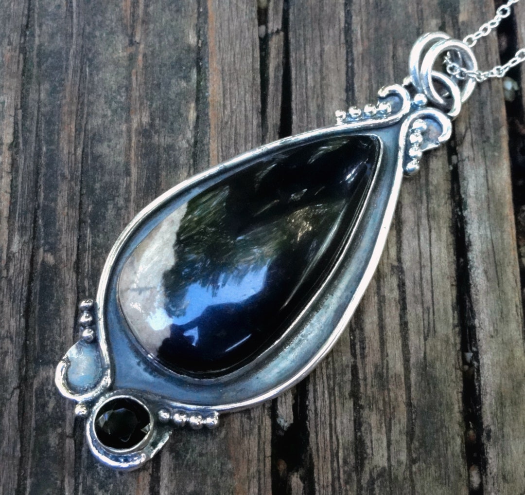 925 - Large Fossilized Palm Root & Black Onyx Necklace, Sterling Silver ...