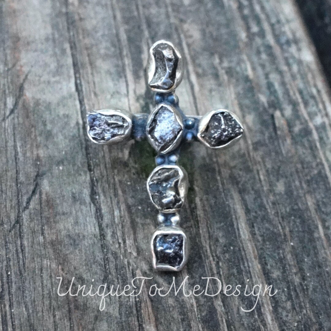 925 - Meteorite Campo Del Cielo Cross Ring Size 6, Sterling Silver ...