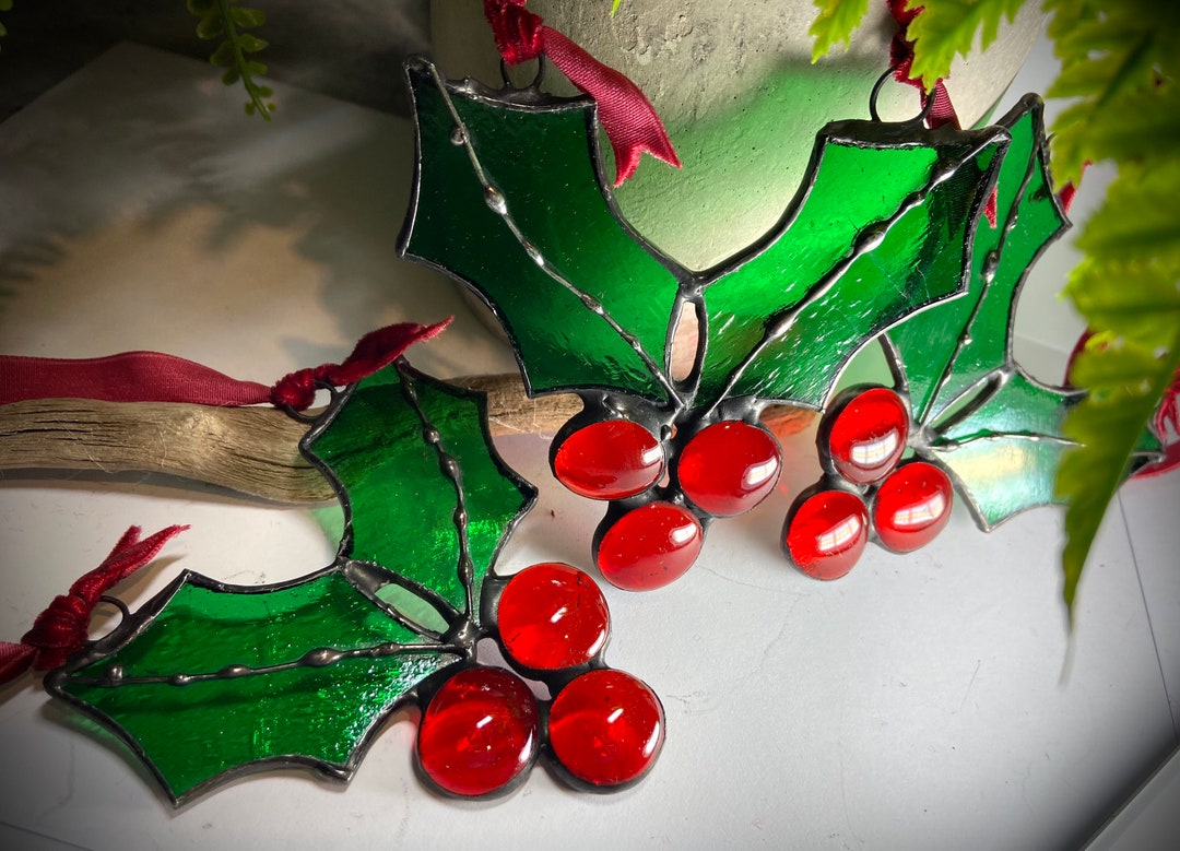 Stained Glass Holly Berry Suncatcher Tree Hanger Holly Xmas Etsy Uk
