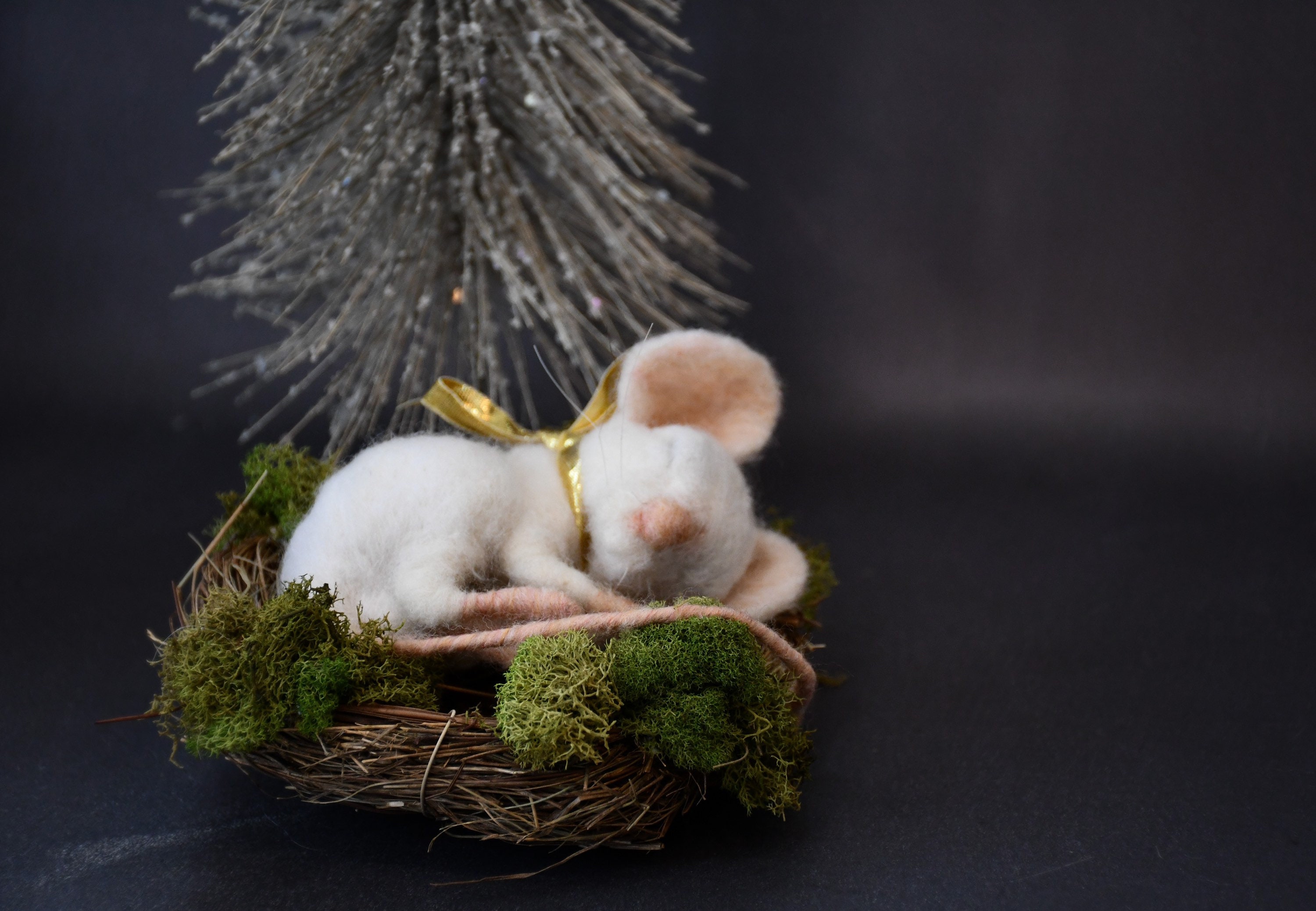 Needle Felted Sleeping Christmas Mouse in Nest Wool Animal - Etsy