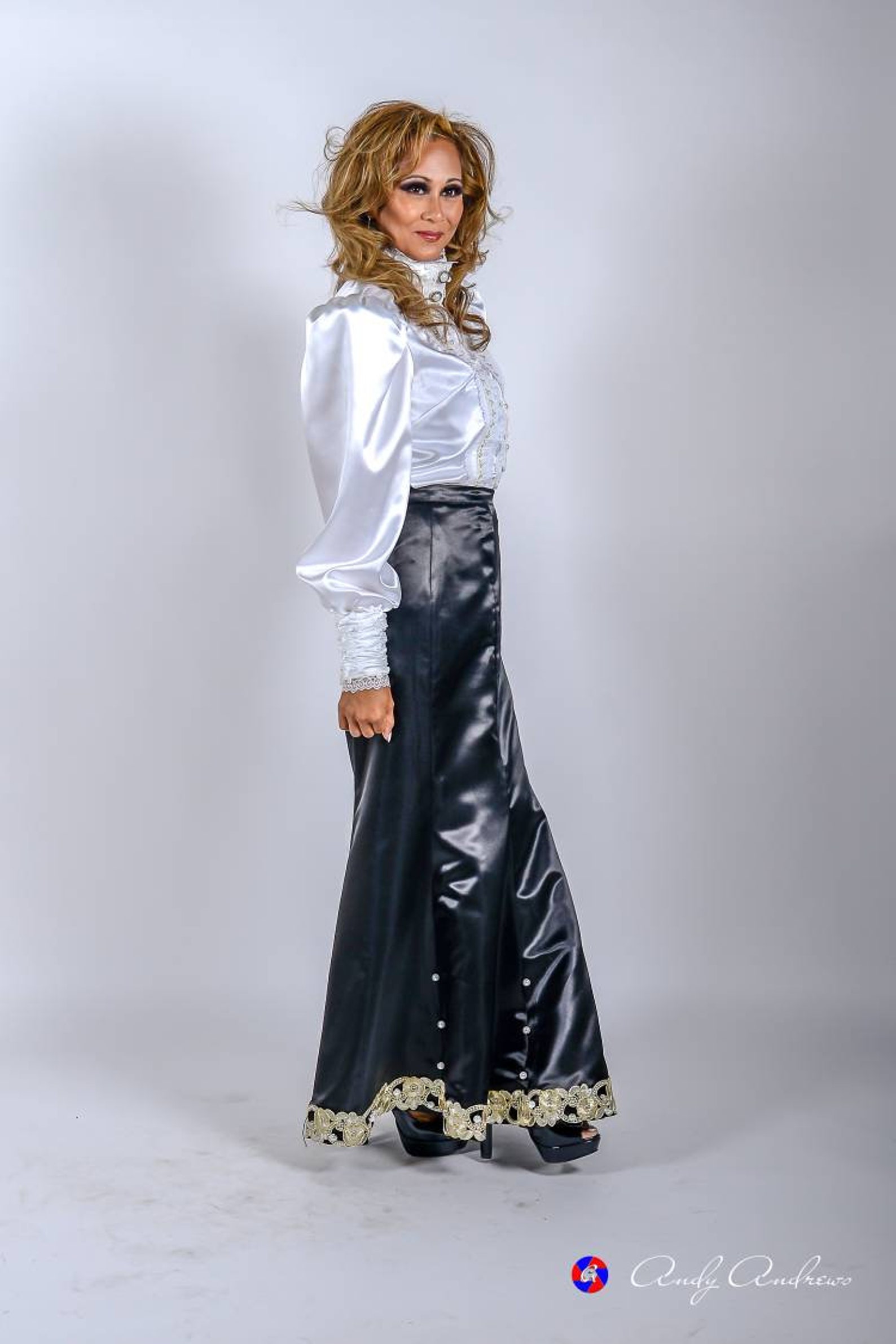 White Semi-fitted Satin & Lace Victorian Top in Sizes XS S M L XL 2XL ...