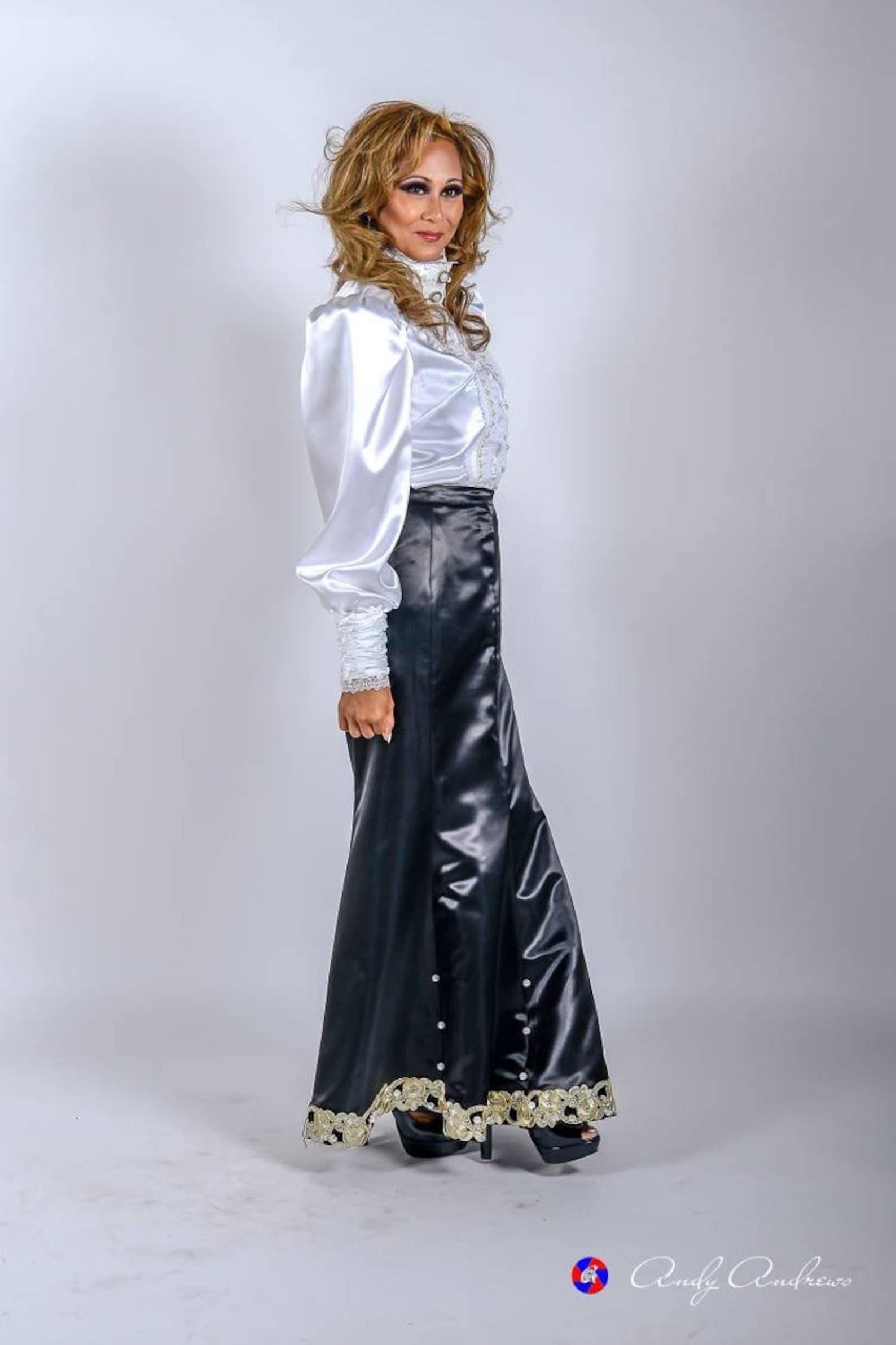 White Semi-fitted Satin & Lace Victorian Top in Sizes XS S M L XL 2XL ...