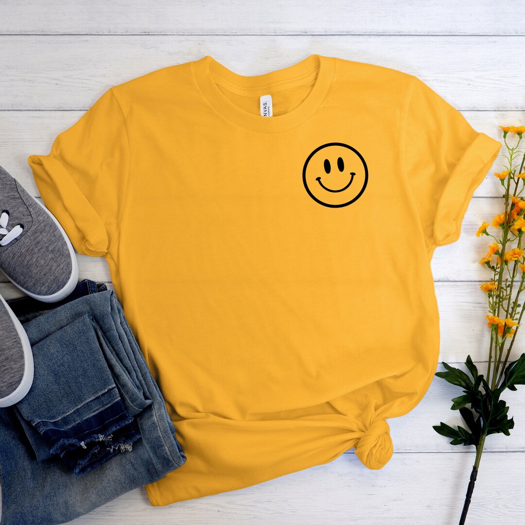 Happy Face Shirt | Cute T-shirt | Cute Face T-shirt | Basic Tee ...