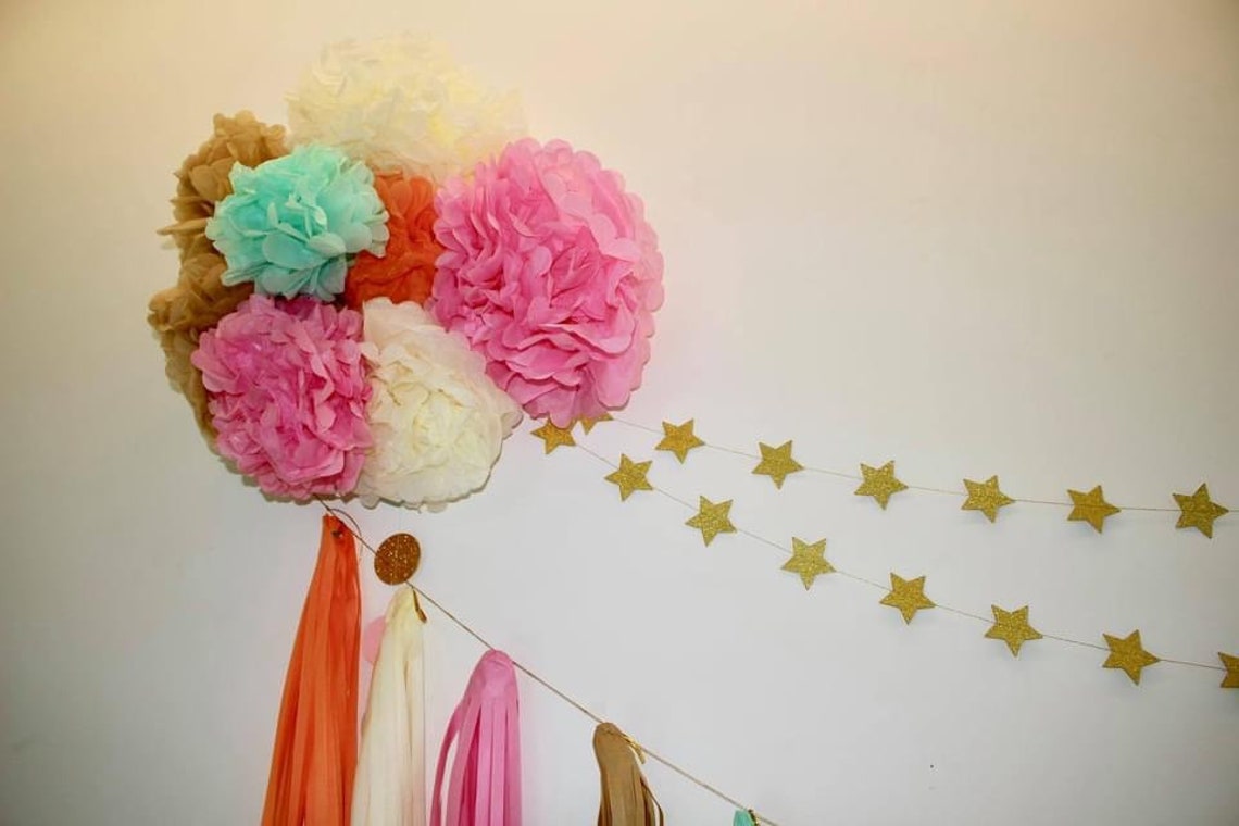 115 Piece Shooting Star Party Box \\ Birthday Party Box \\ Dinner Party ...