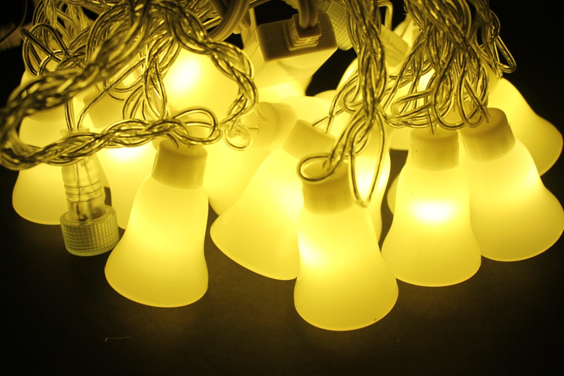 Jingle Bells Big Bulb Waterproof Outdoor Indoor Linkable LED String ...