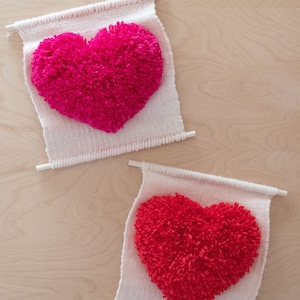 Frame Loom Weaving Kit, Heart Weaving, Make a Valentine Weaving for a ...