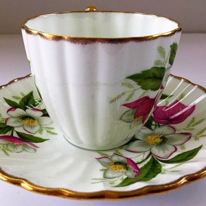 Vintage 1950 JASON Fine Bone China CHRISTMAS ROSE Tea Cup & Saucer Made ...