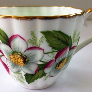 Vintage 1950 JASON Fine Bone China CHRISTMAS ROSE Tea Cup & Saucer Made ...