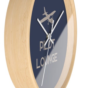 Pilot Lounge Wall Clock | Airplane Hangar Decor | Gift for Pilot ...