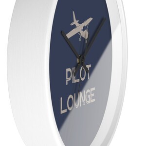 Pilot Lounge Wall Clock | Airplane Hangar Decor | Gift for Pilot ...