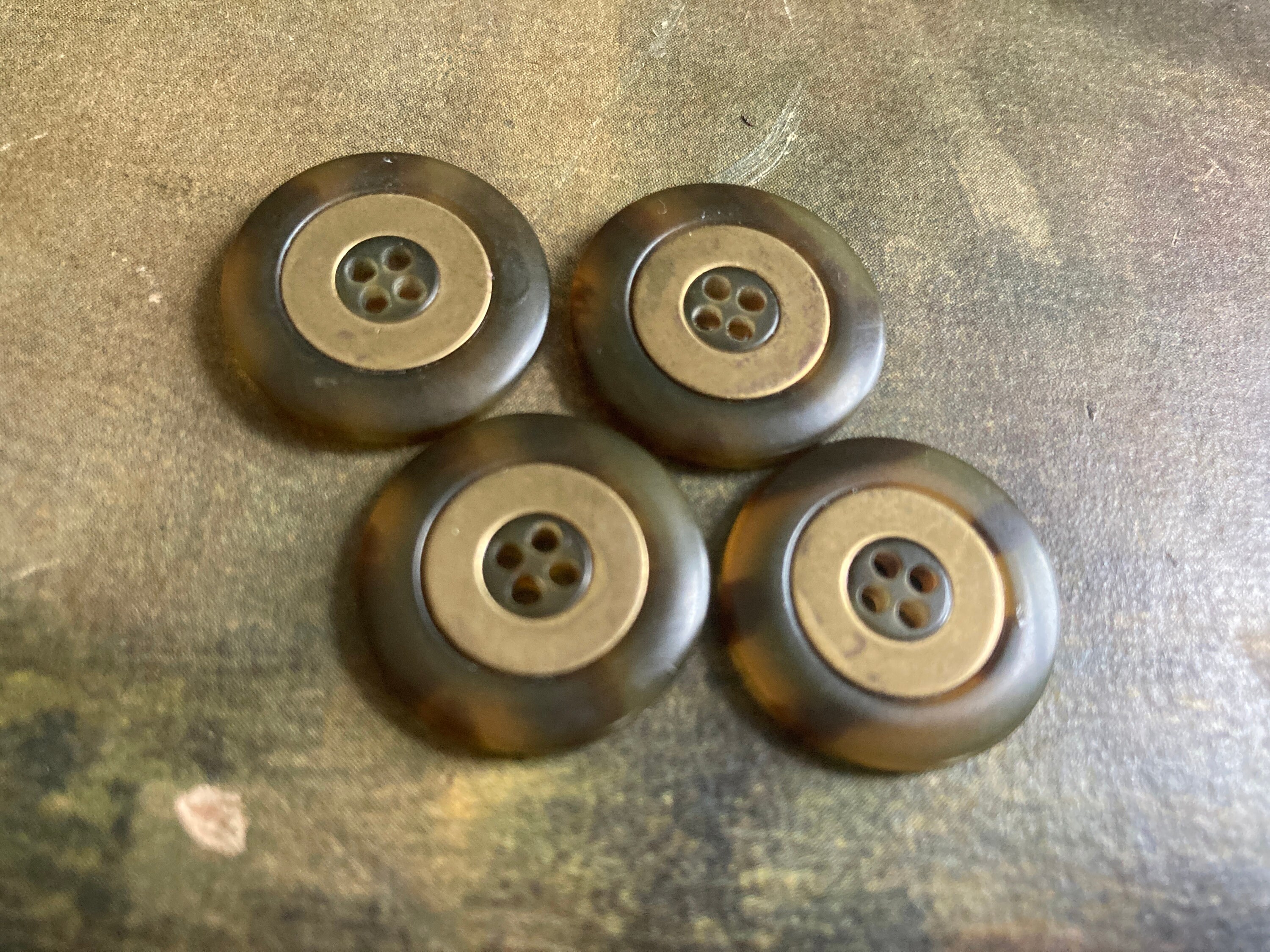 Tortoise Shell Lucite and Brass Buttons, 3/4 Inch, Set of 4 4 Hole Flat ...
