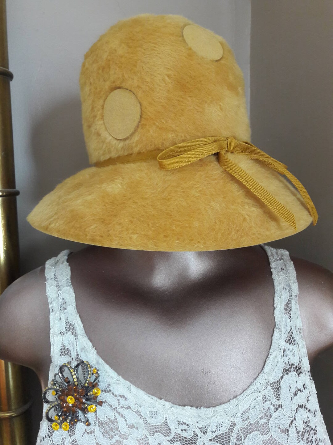 AMAZING and Iconic 60s Betmar Polka Dot Bucket Hat, Comes With Hatbox ...
