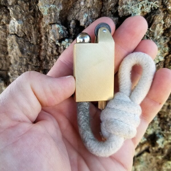 Vintage Lighter - Etsy