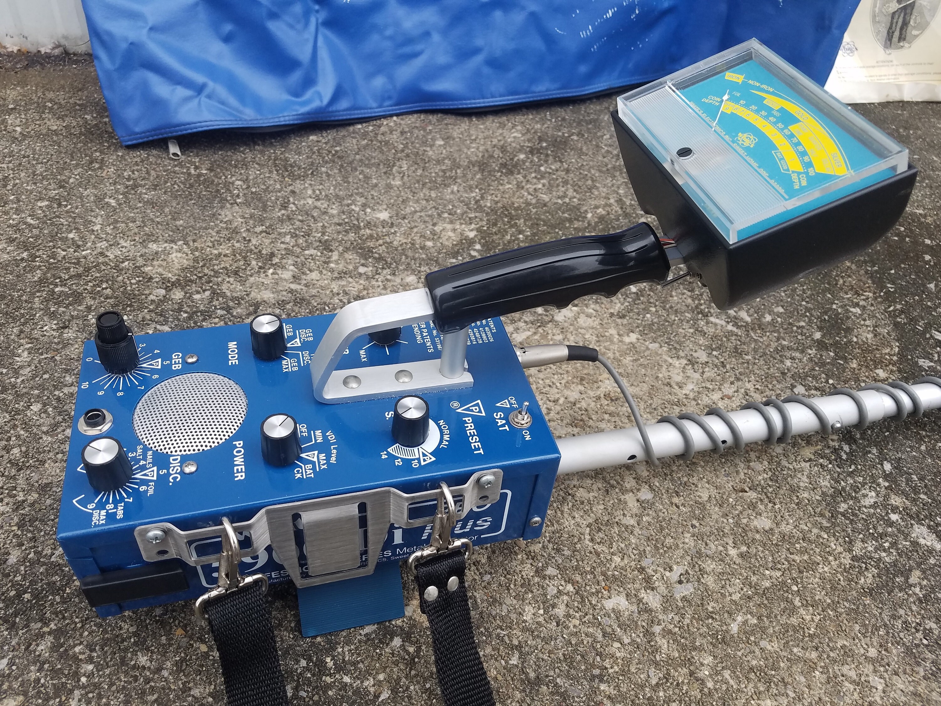 Whites Metal Detector 5900/di Pro Plus With Blue Max Deep Scan - Etsy