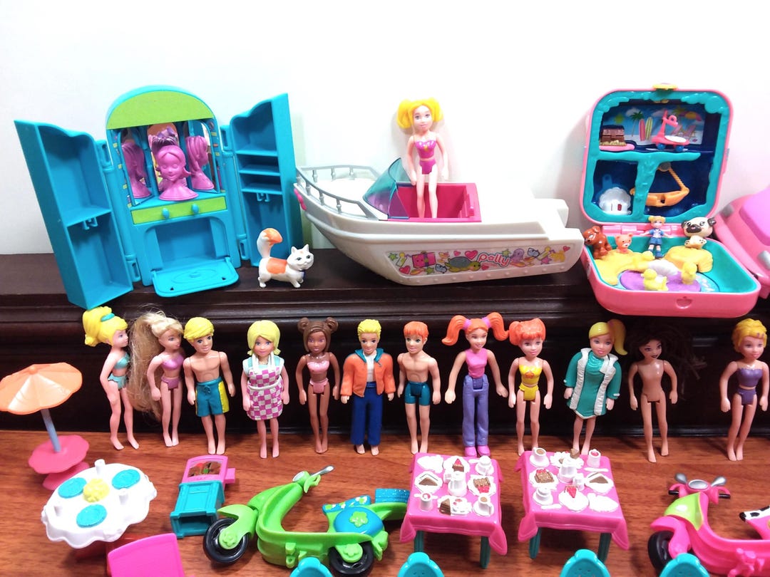 Polly Pocket Doll Lot Dolls, Clothing, Shoes and Accessories Over 200 ...