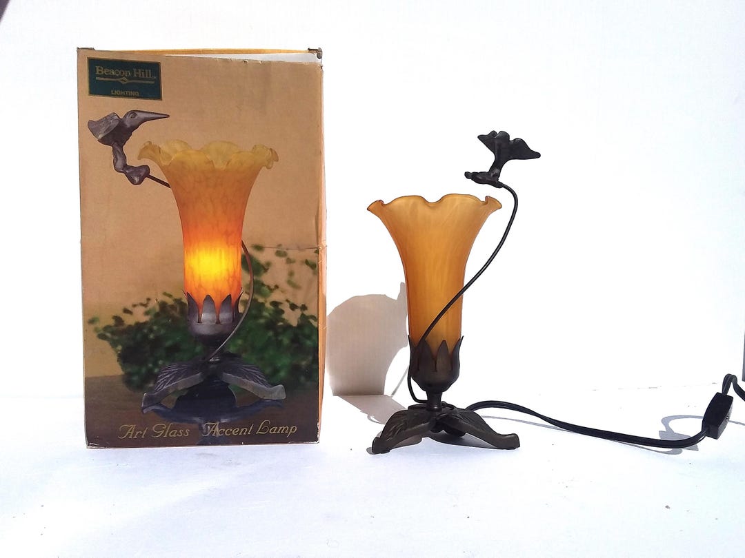 Hummingbird Lily Art Glass Accent Lamp Made by Beacon Hill - Etsy