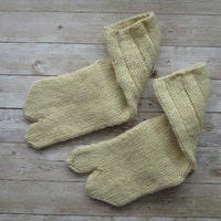 Embroidered Wool Tabi Socks, Japanese Knitted Socks, Split Toe Socks ...