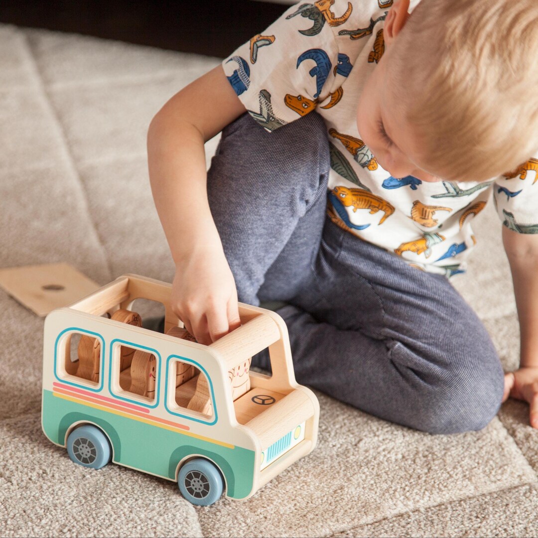 Magic Wood School Bus, Little People in Bus, Toddler Push Toy ...
