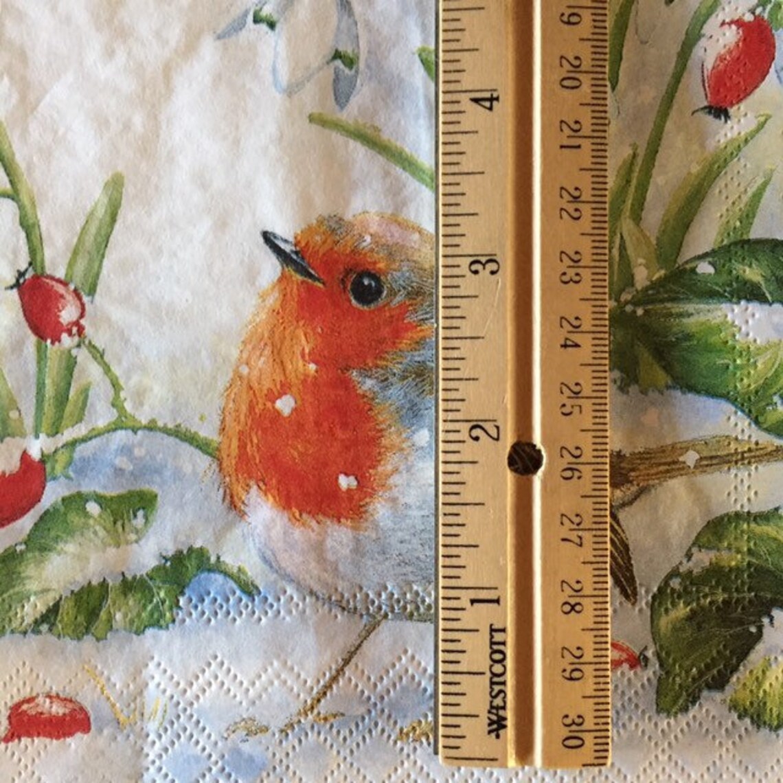3 Decoupage Napkins, Round Robin Bird in Snow 13" X 13" Unfolded - Etsy