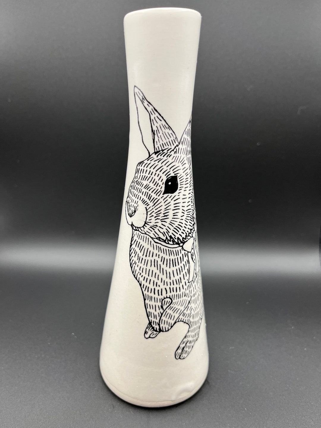 Signed Ceramic Bud Vase South Africa Rabbit Drawing Vase 7” - Etsy
