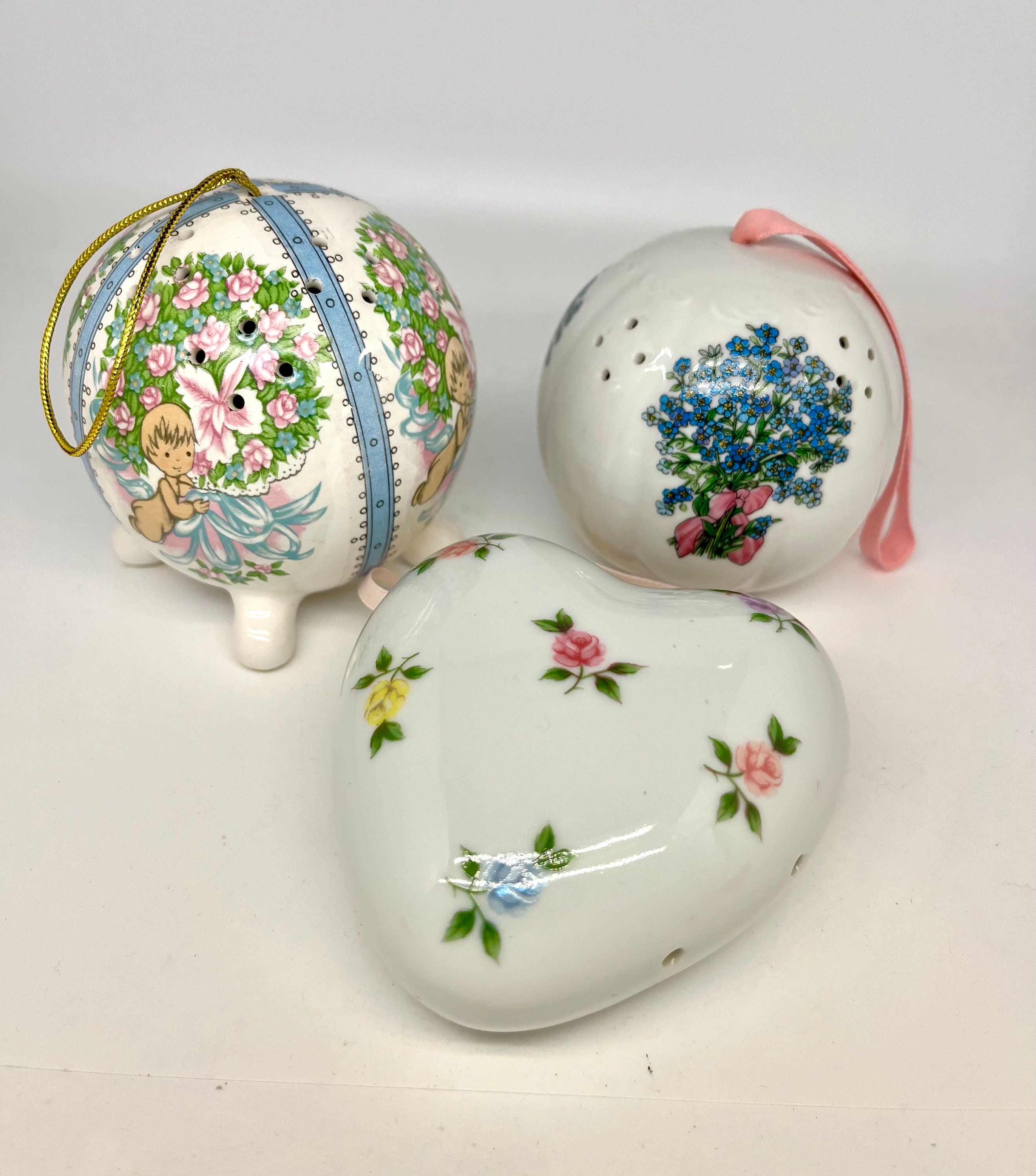 Three Vintage Potpourri Ball Ceramic Porcelain Fragrance Pomander ...