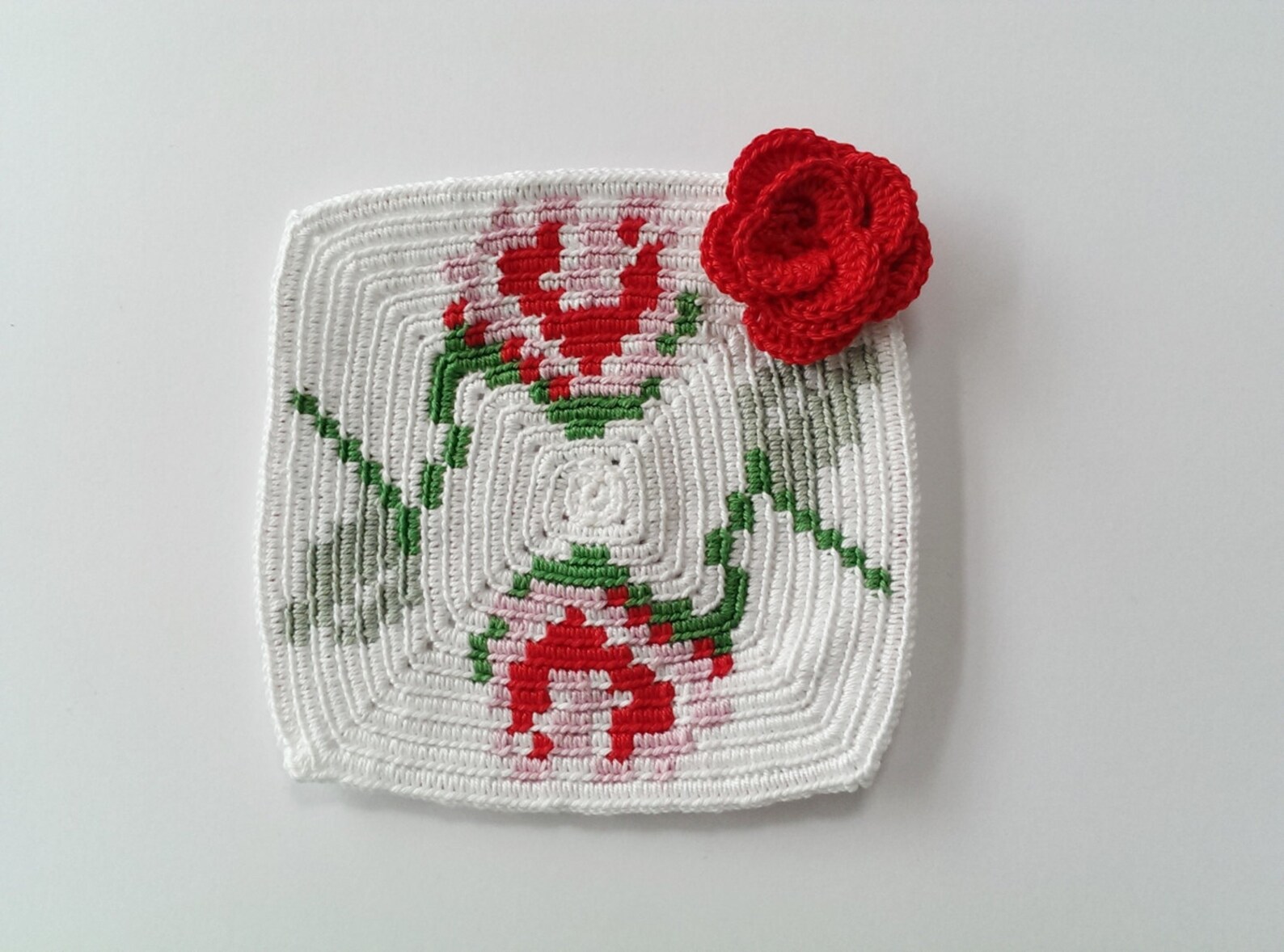 Tapestry Crochet Pattern Coaster With Roses by Atelier Sopra - Etsy