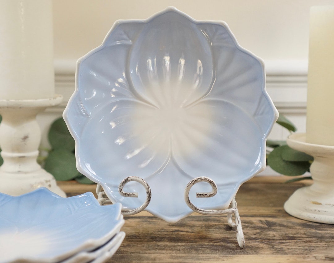 Lotus Flower Plate by Anchor Hocking Blue and White Flower Milk Glass ...