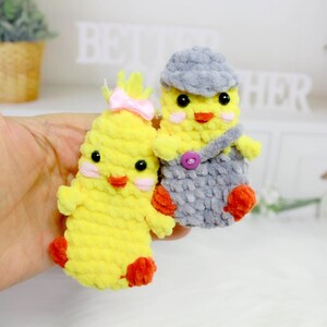 Crochet Chicken Pattern Fidget Clicker PDF 2 in 1 | Sensory Toy That ...