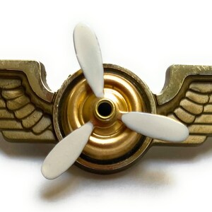 Vintage Delta Airlines Pilot Wing Spinning Propeller Airplane Pin Gold ...