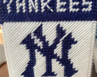 New York Yankees Plastic Canvas Tissue Box Cover - Etsy