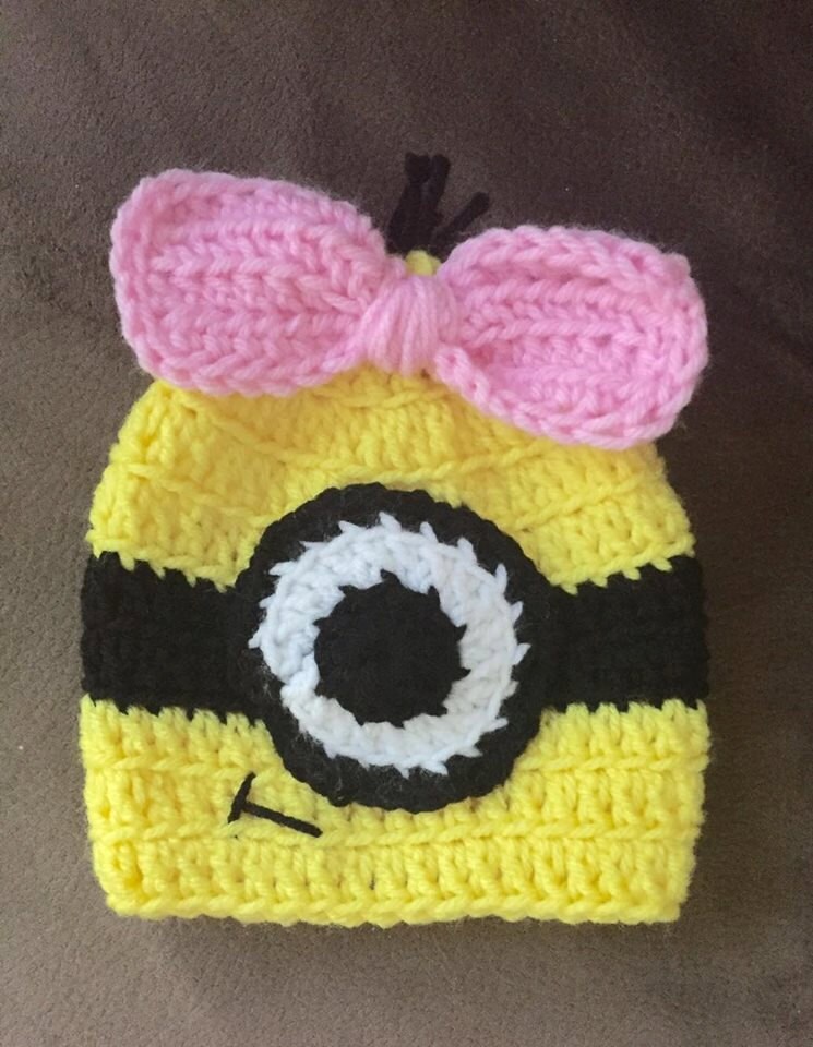 Crocheted Newborn Minion Hat and Diaper Cover Photo Prop Baby Shower ...