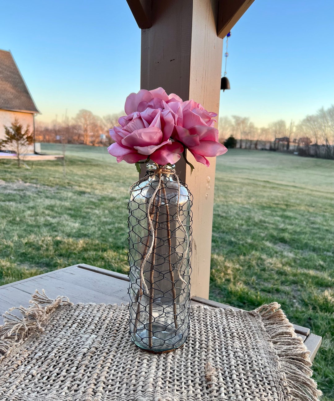 Chicken Wire Glass With Velvet Rose Stems, Pink Velvet Rose Centerpiece ...