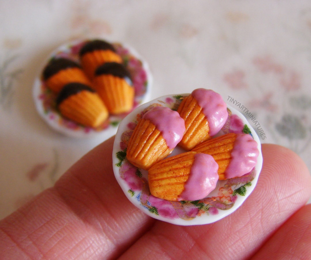 Miniature Madeleine Cookies With Glaze, Realistic Dollhouse Food - Etsy