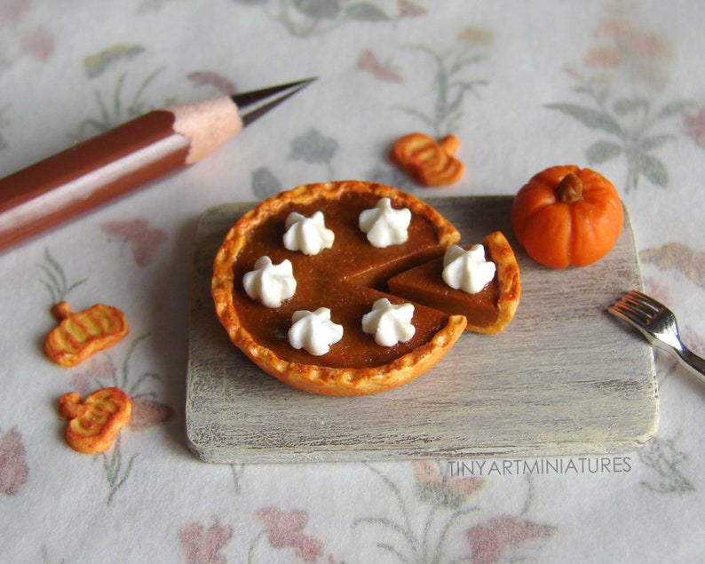 Realistic Miniature Food Pumpkin Pie 1/12 Scale - Etsy