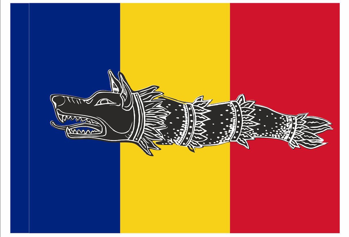 Romanian National Flag + Ancient Dacian Wolf Standard Draco, Large ...