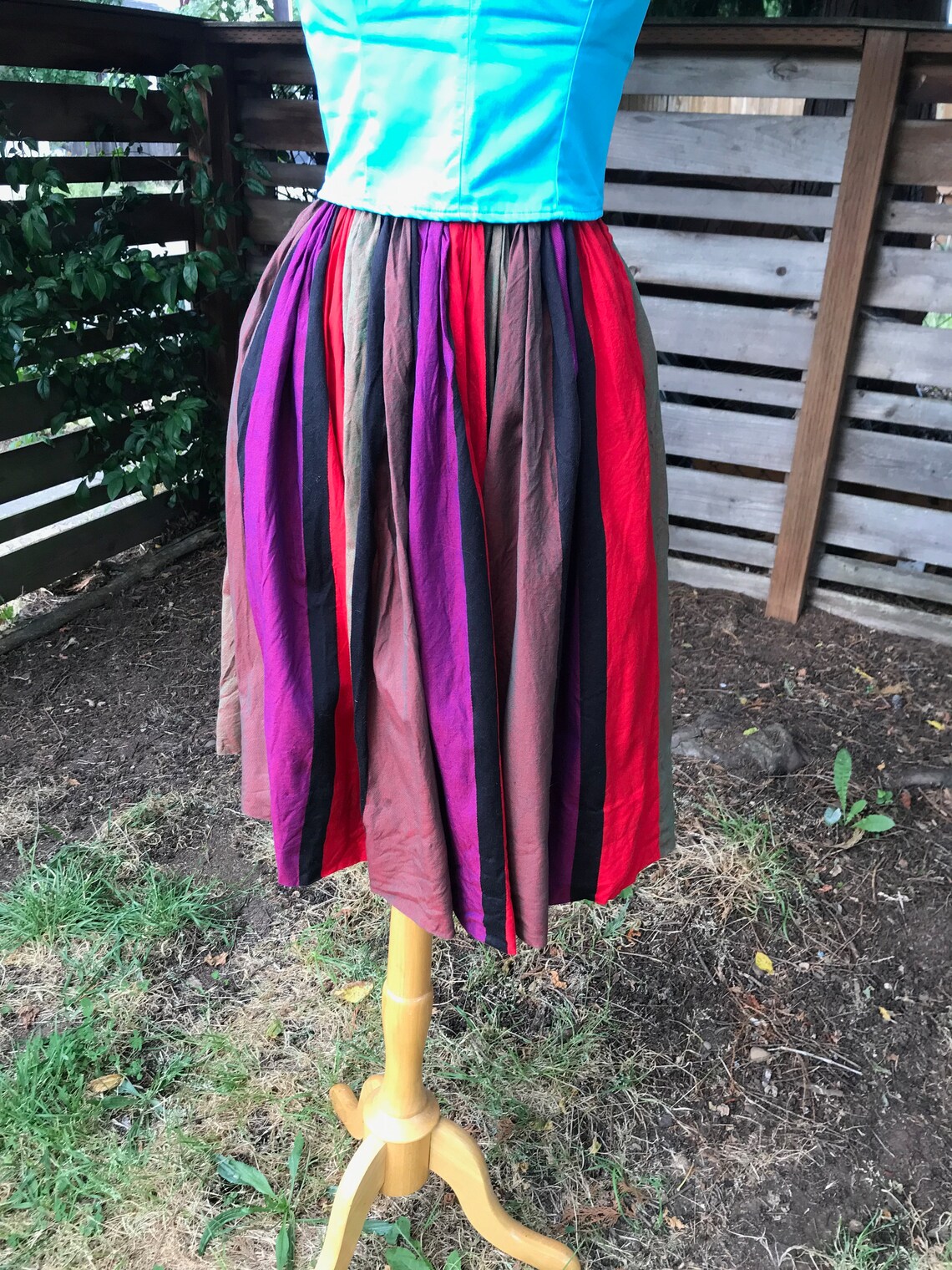 Striped Cotton 50s Almost-full-circle Skirt by Modern Junior in Red ...