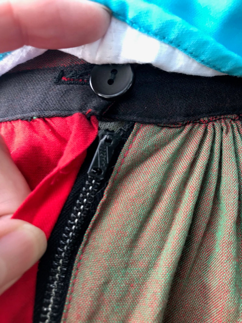 Striped Cotton 50s Almost-full-circle Skirt by Modern Junior in Red ...