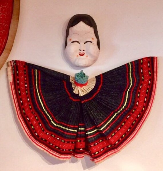 Japanese Papiér Maché Dance Mask - Gem