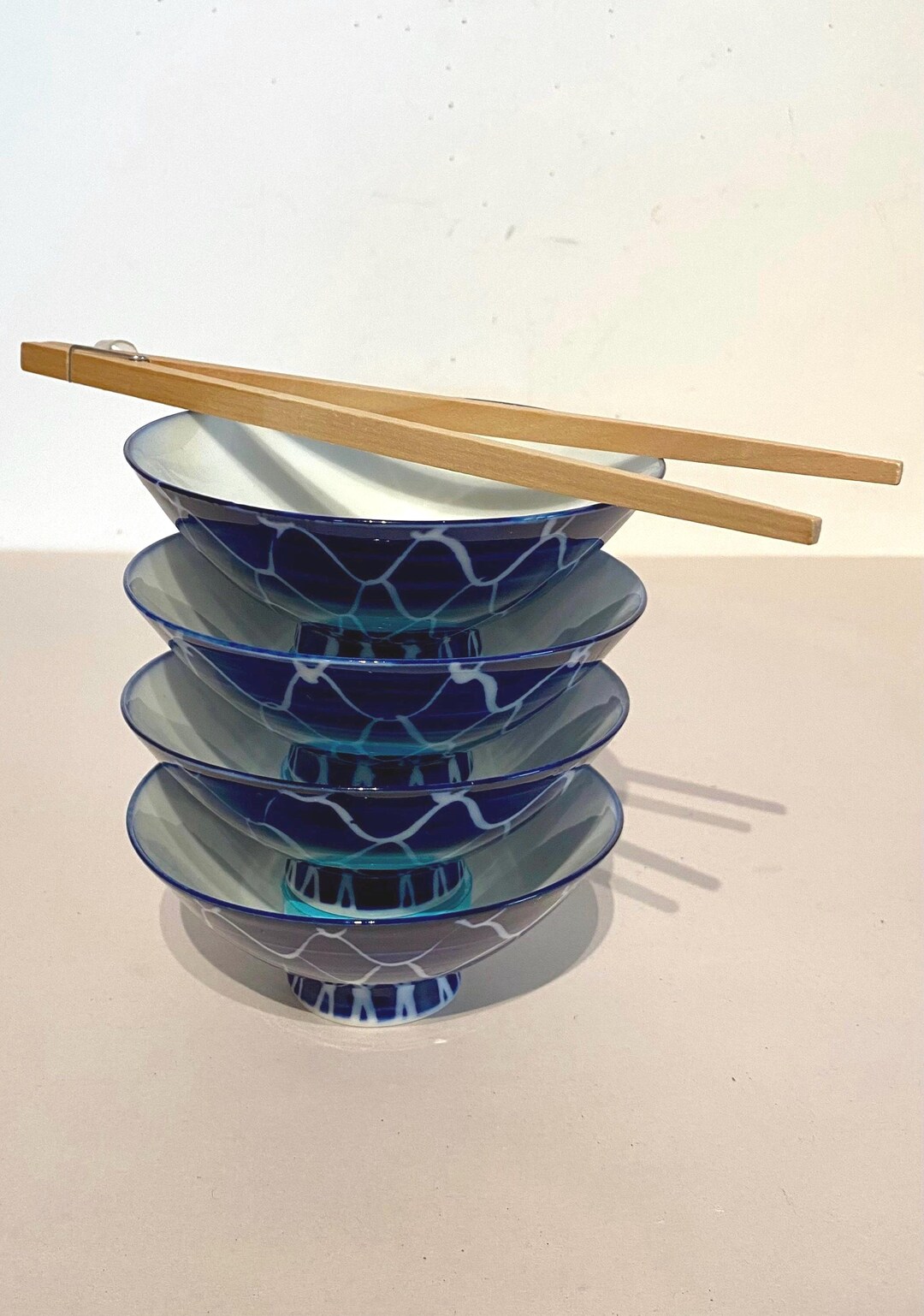 Japanese Blue & White Chickenwire Design Bowls Set/4 - Etsy