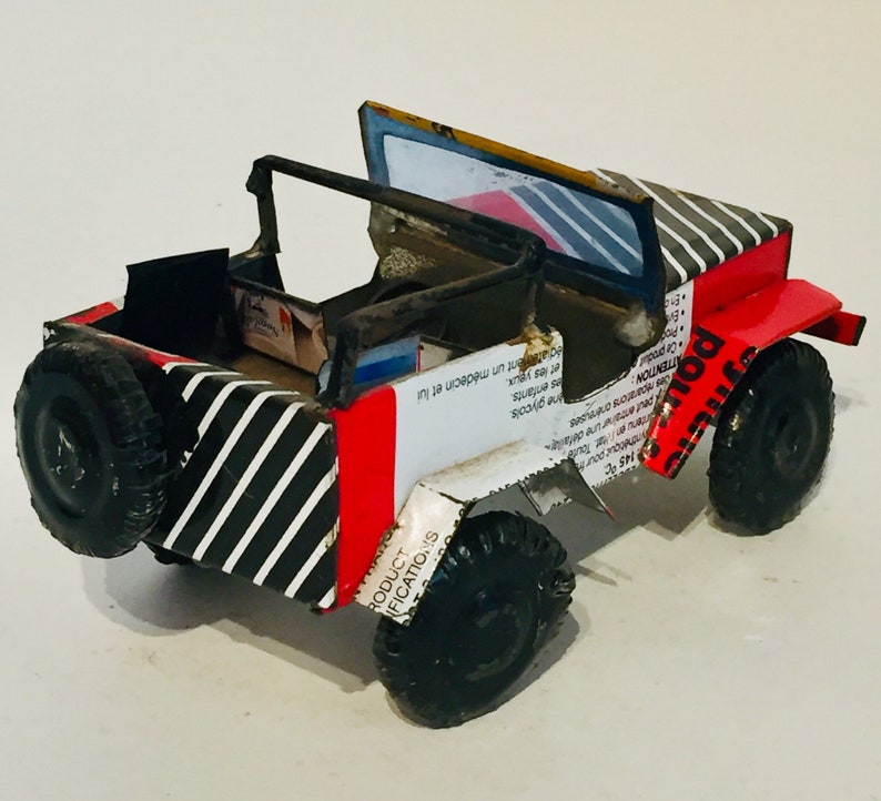 Madagascar Recycled Metal Folkart Jeep - Etsy
