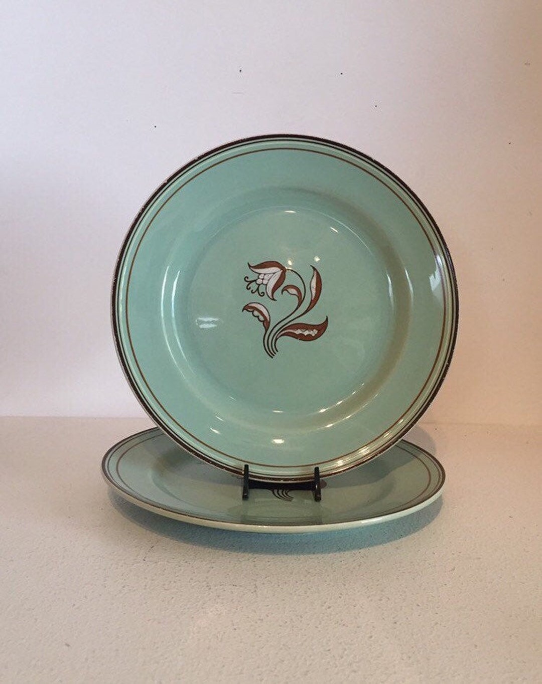 Frederick Lunning 1950s Celadon Plates Set/2 - Etsy