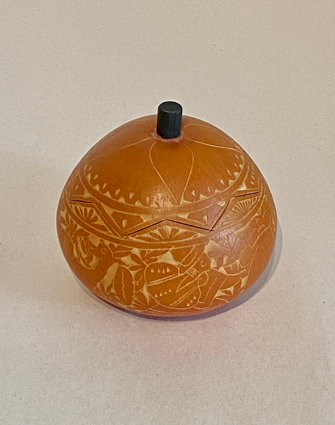 Peruvian Carved Gourd Box With Lid - Etsy
