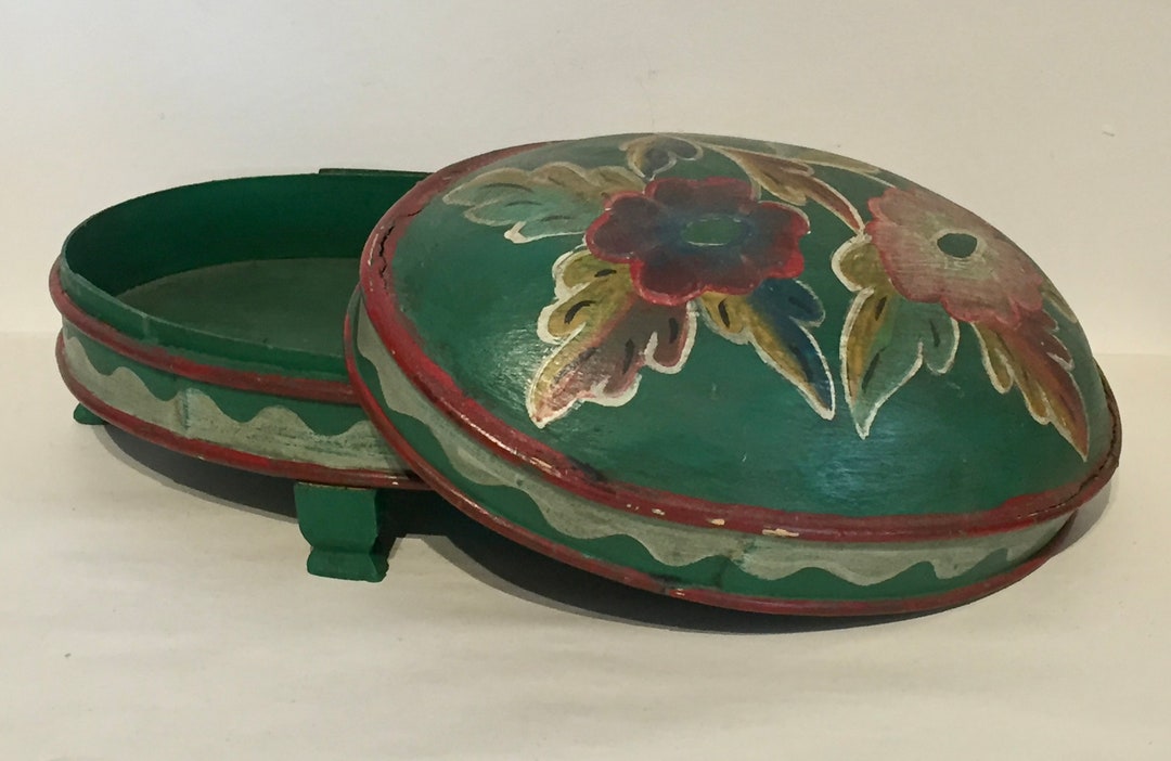 Indonesian Temple Offering Box - Etsy